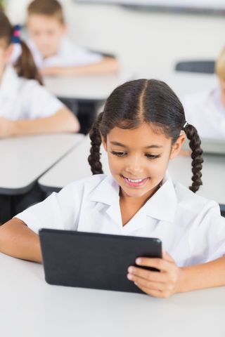 35+ Free tablet backgrounds - Pikwizard